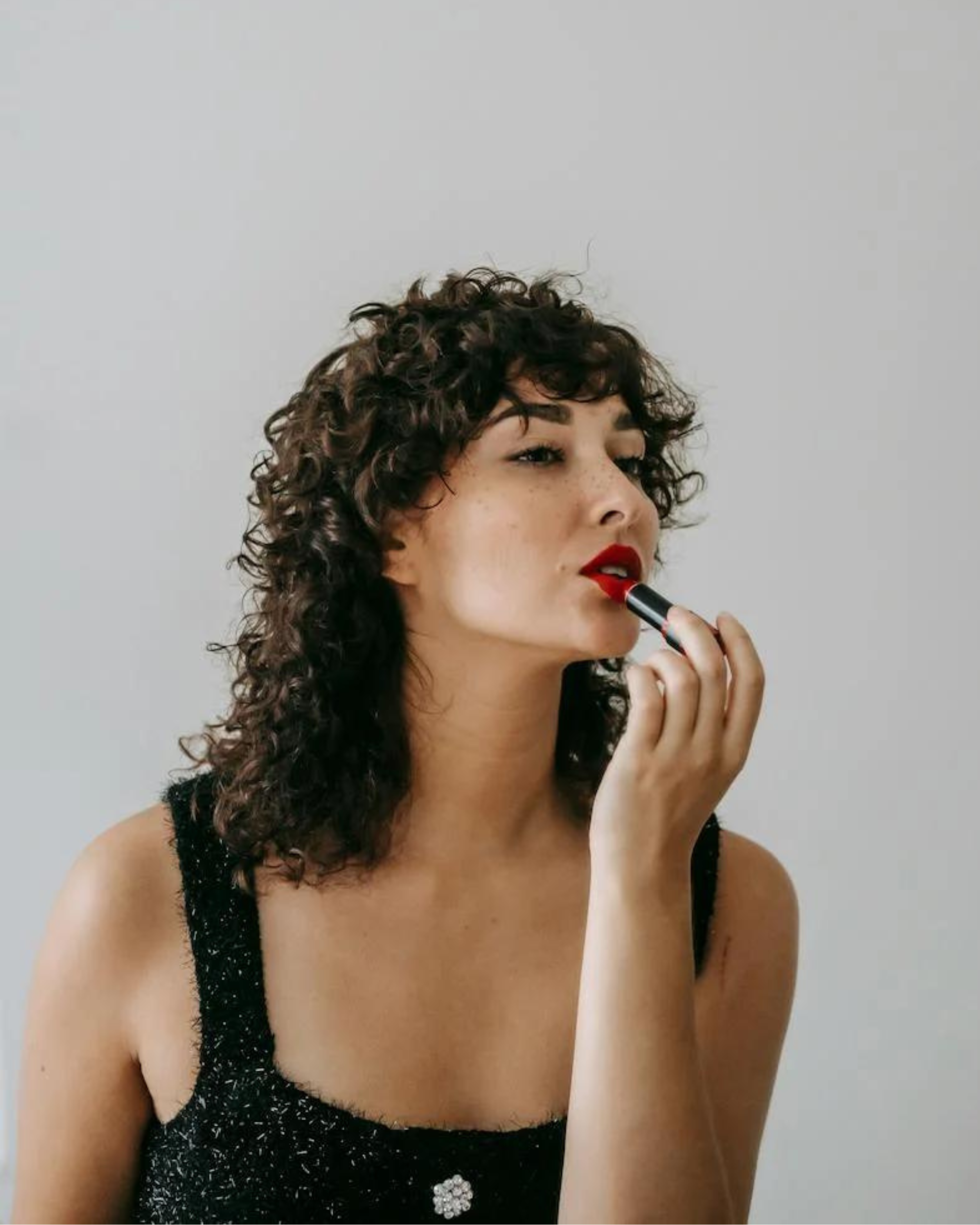 The Lipstick Debate: Red vs. Nude – Dash & Co.